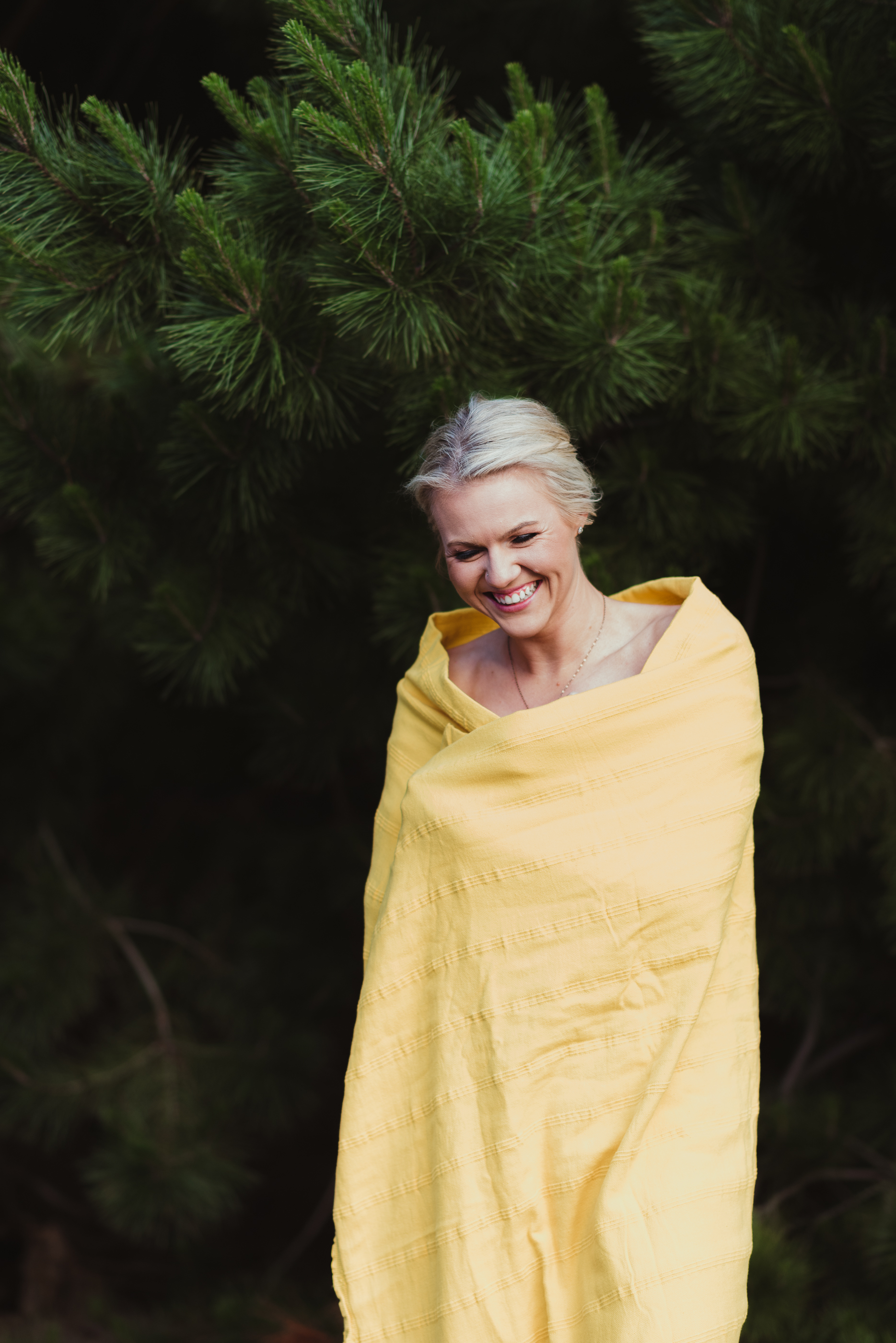 BETH + KATE • Petite Visuals by Morgane Cazaubon - photography ...